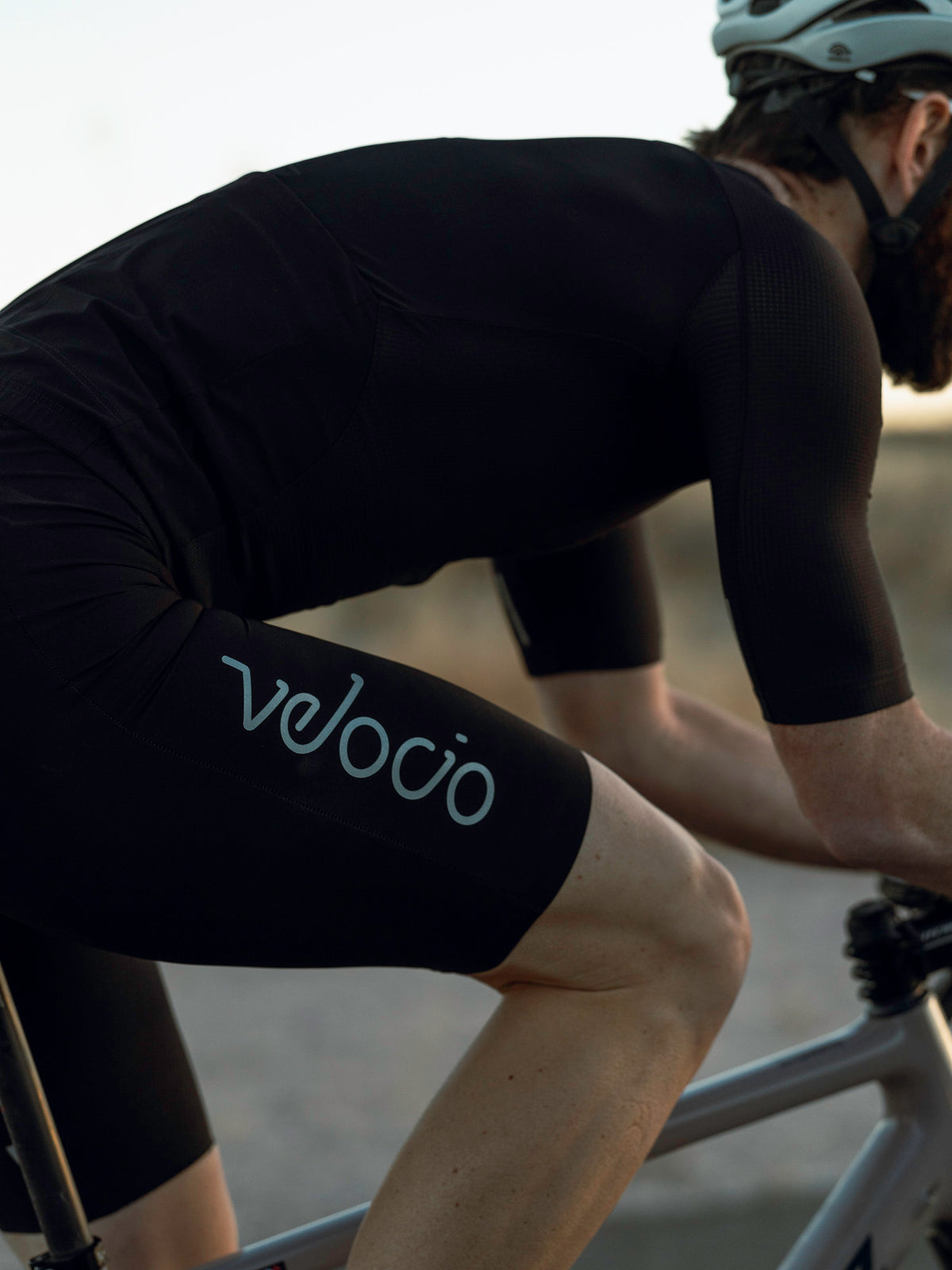 The Concept Bib Short - Velocio // International
